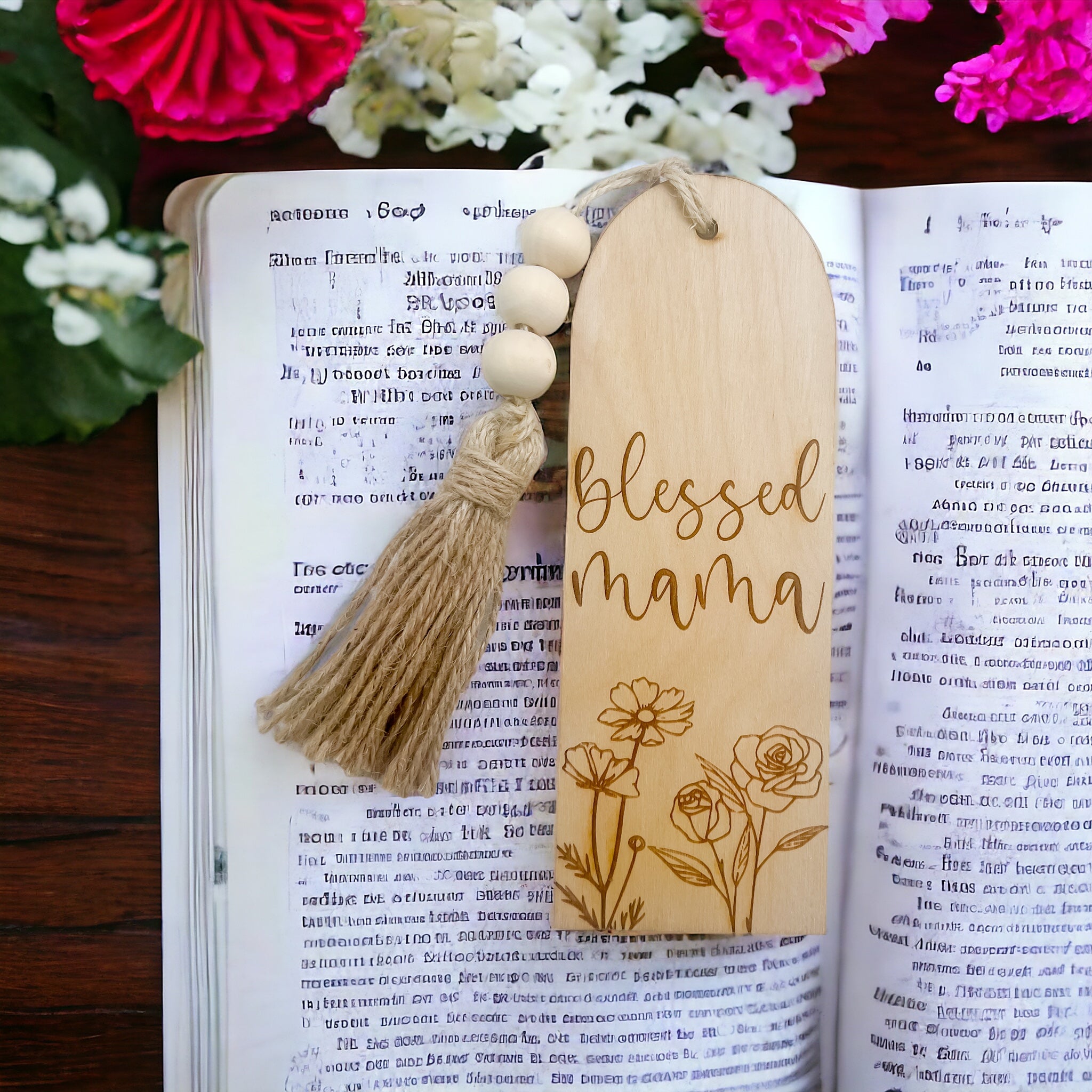 Blessed Mama Bookmark – hollywood.designs.hd