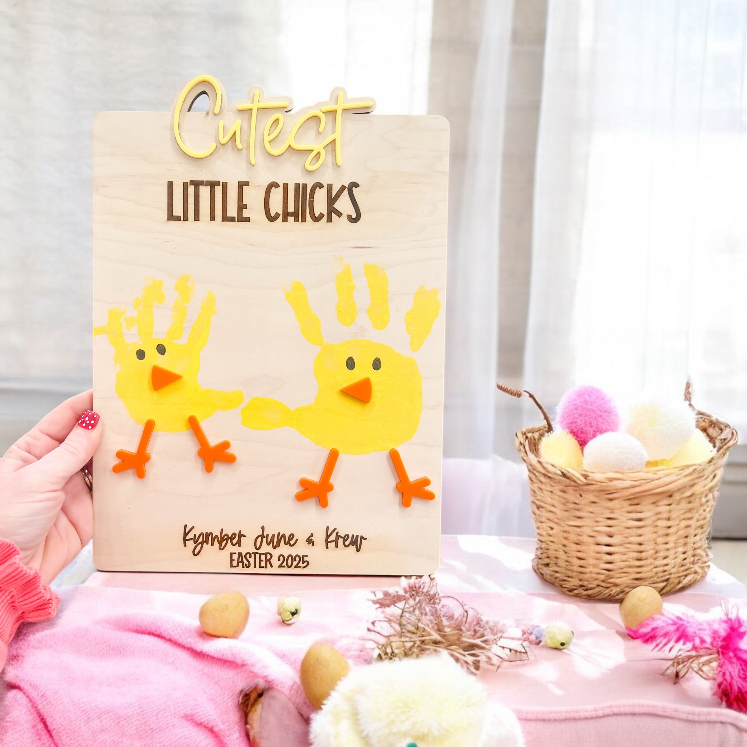 Little Chicks Handprint Board – hollywood.designs.hd
