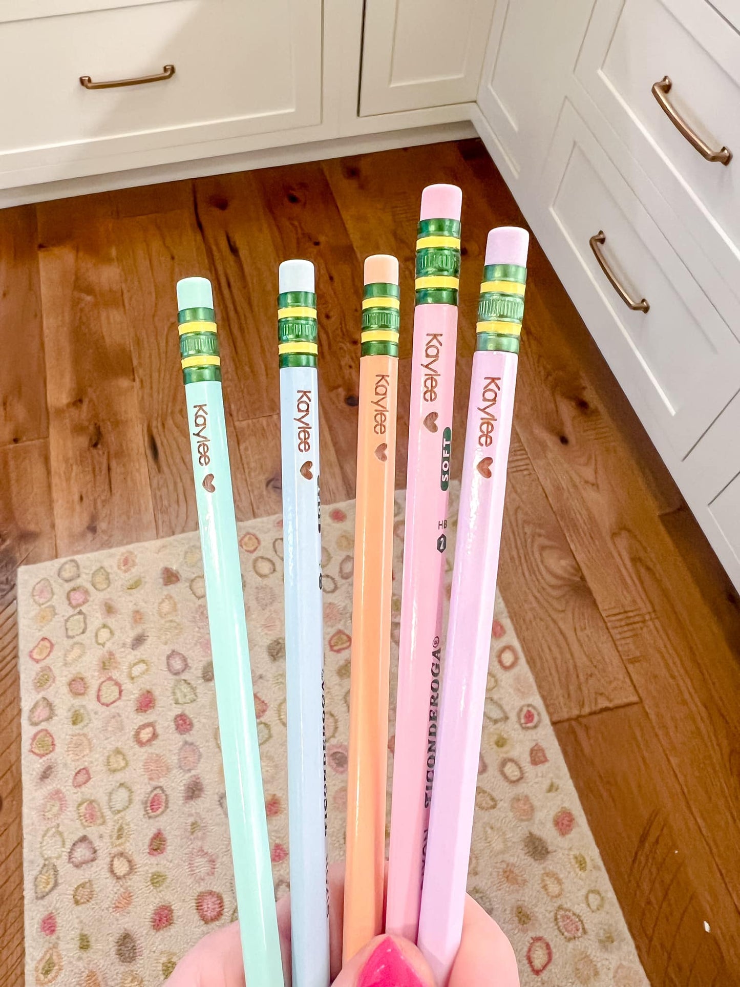 Pencils – hollywood.designs.hd